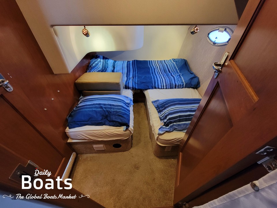 2007 Silverton 38 Sb for sale. View price, photos and Buy 2007 ...