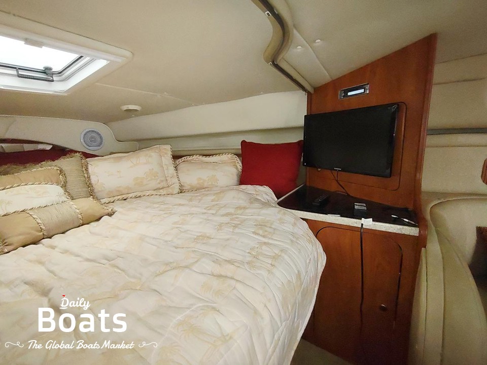 2007 Rinker 340 Express Cruiser for sale. View price, photos and Buy ...