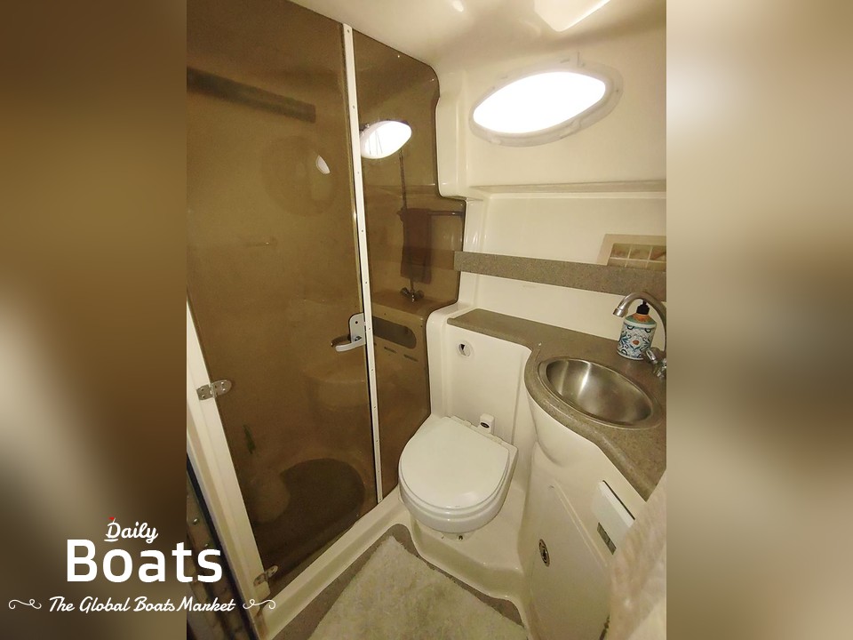 2007 Rinker 340 Express Cruiser for sale. View price, photos and Buy ...