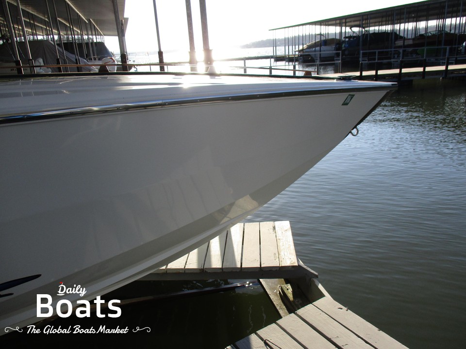 1999 Cigarette 38 Top Gun for sale. View price, photos and Buy 1999 ...