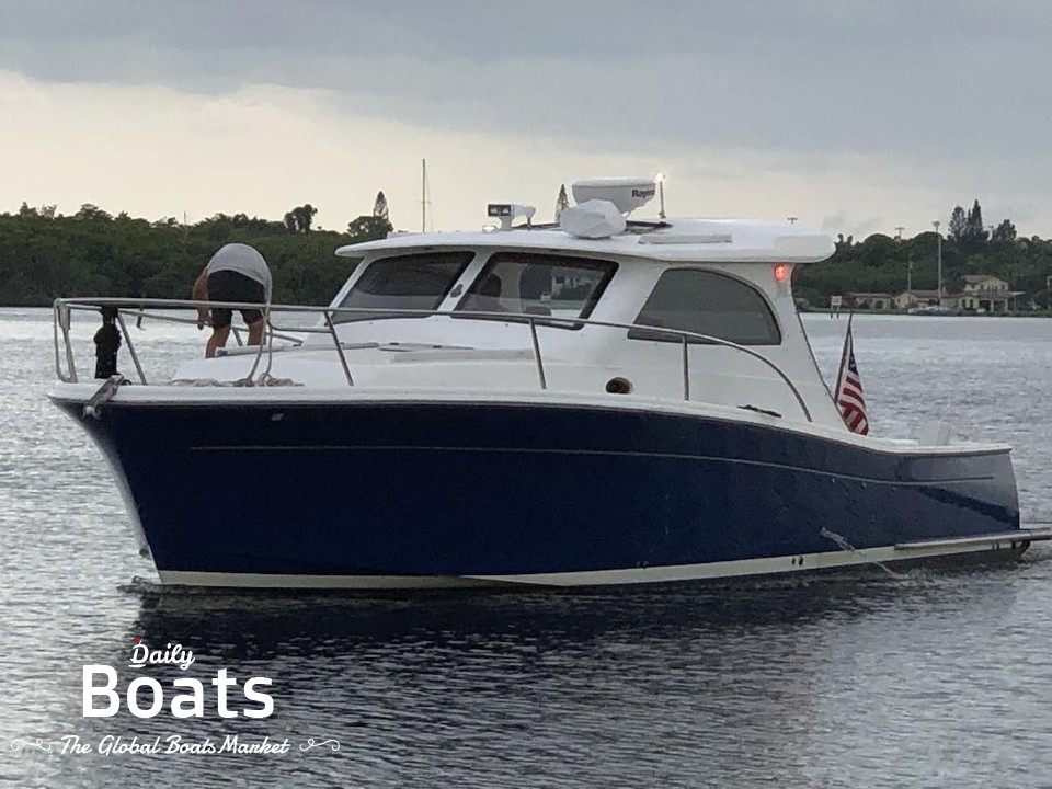 2001 Rivolta 38 Jet Coupe for sale. View price, photos and Buy 2001 ...