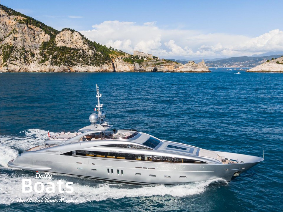 Yachts ISA 140 sports for sale - Daily Boats