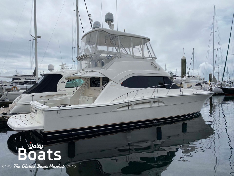 2004 Riviera Flybridge for sale. View price, photos and Buy 2004 ...