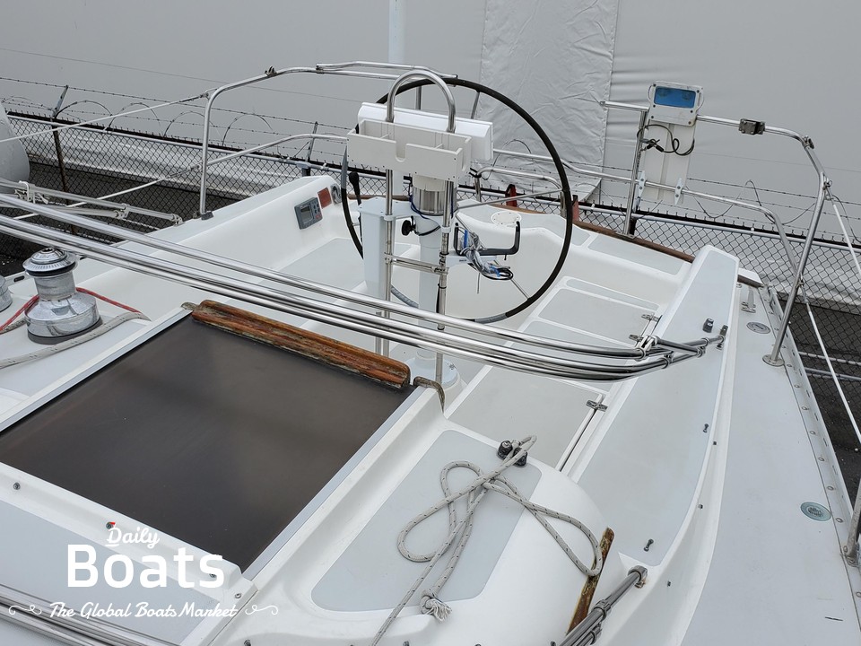 1992 Freedom 38 for sale. View price, photos and Buy 1992 Freedom 38 ...