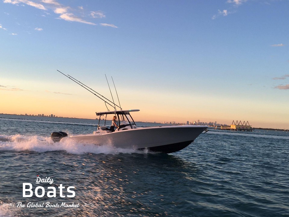 2016 Mag Bay 33 Center Console for sale. View price, photos and Buy ...