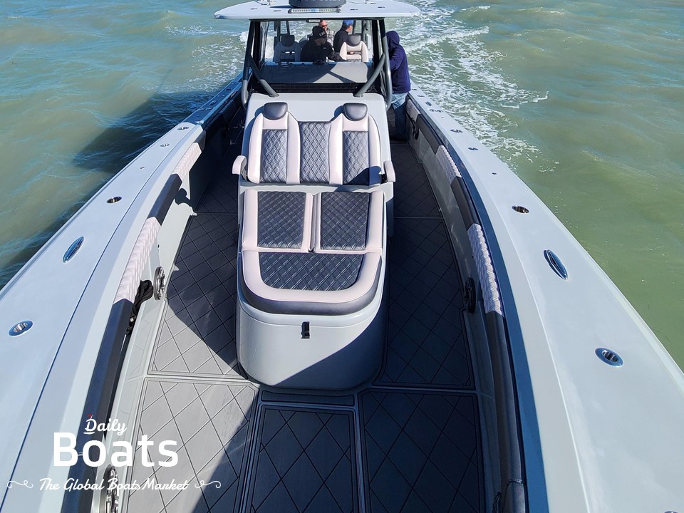 2020 Front Runner 39 Cc for sale. View price, photos and Buy 2020 Front ...