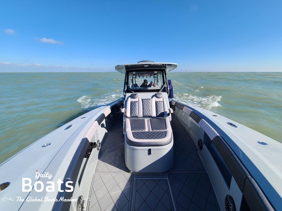 2020 Front Runner 39 Cc for sale. View price, photos and Buy 2020 Front ...