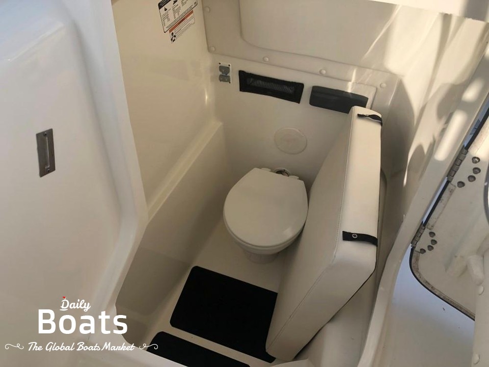 2019 World Cat 255 Dc for sale. View price, photos and Buy 2019 World ...