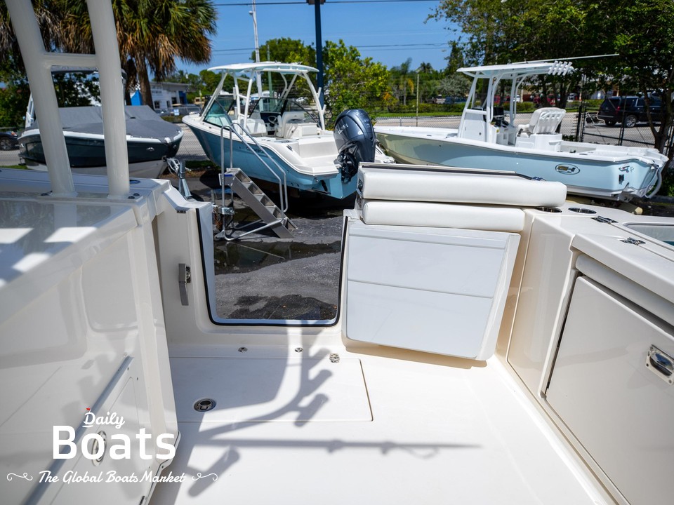 2022 Cobia 320 Cc for sale. View price, photos and Buy 2022 Cobia 320 ...