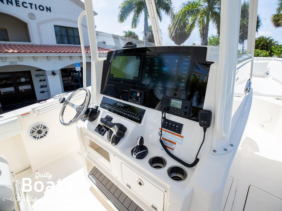 2022 Cobia 320 Cc for sale. View price, photos and Buy 2022 Cobia 320 ...
