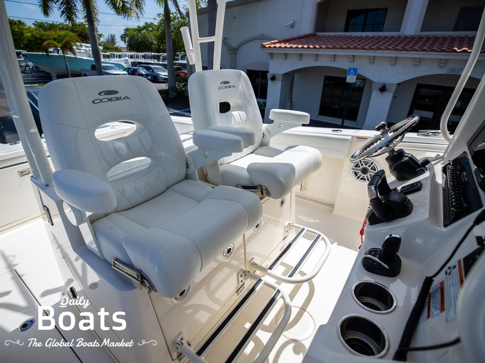 2022 Cobia 320 Cc for sale. View price, photos and Buy 2022 Cobia 320 ...