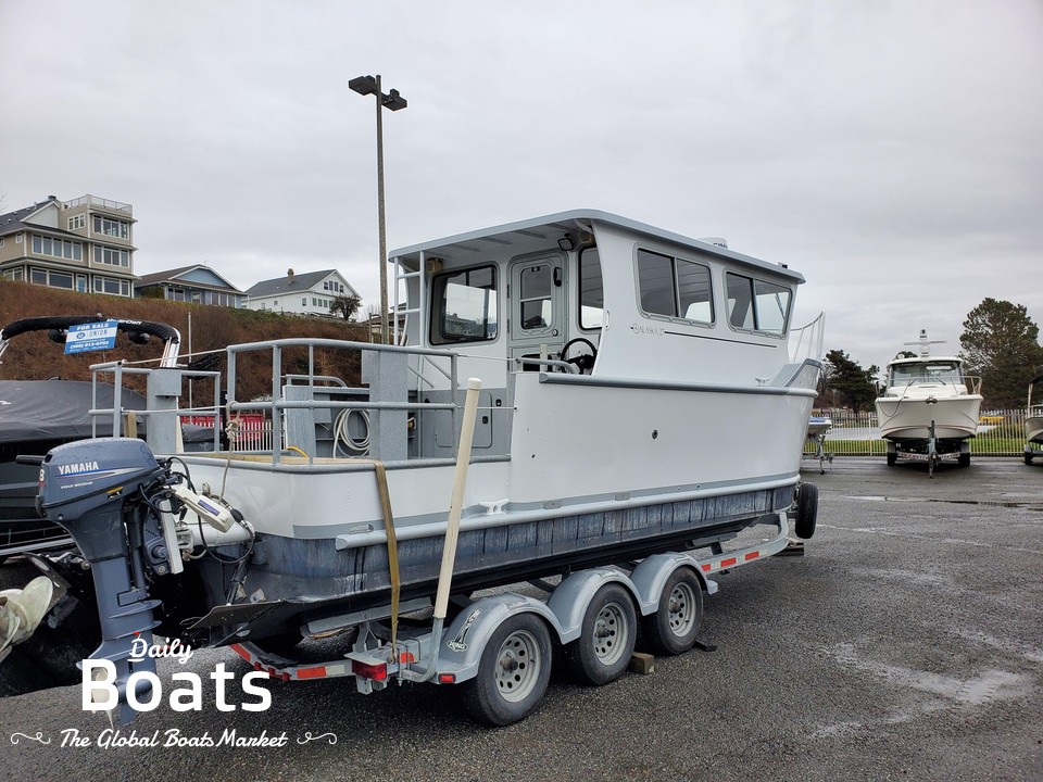 2004 Custom Alaska 27 for sale. View price, photos and Buy 2004 Custom ...