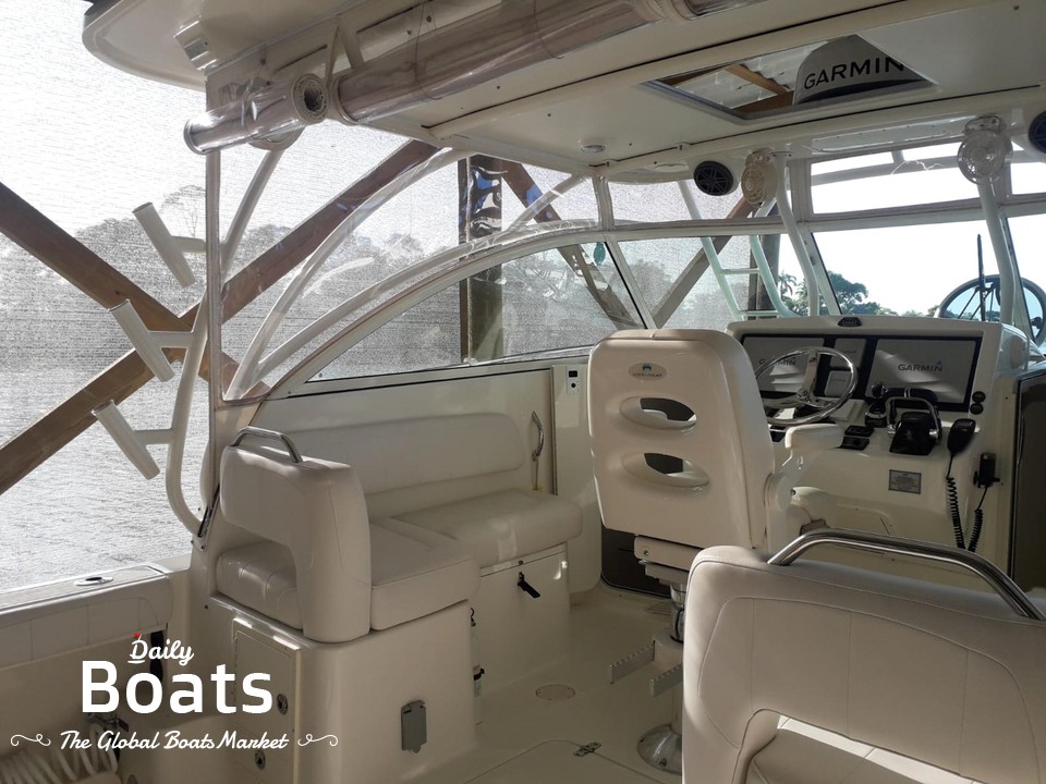 2017 World Cat 320 Express Cabin for sale. View price, photos and Buy ...