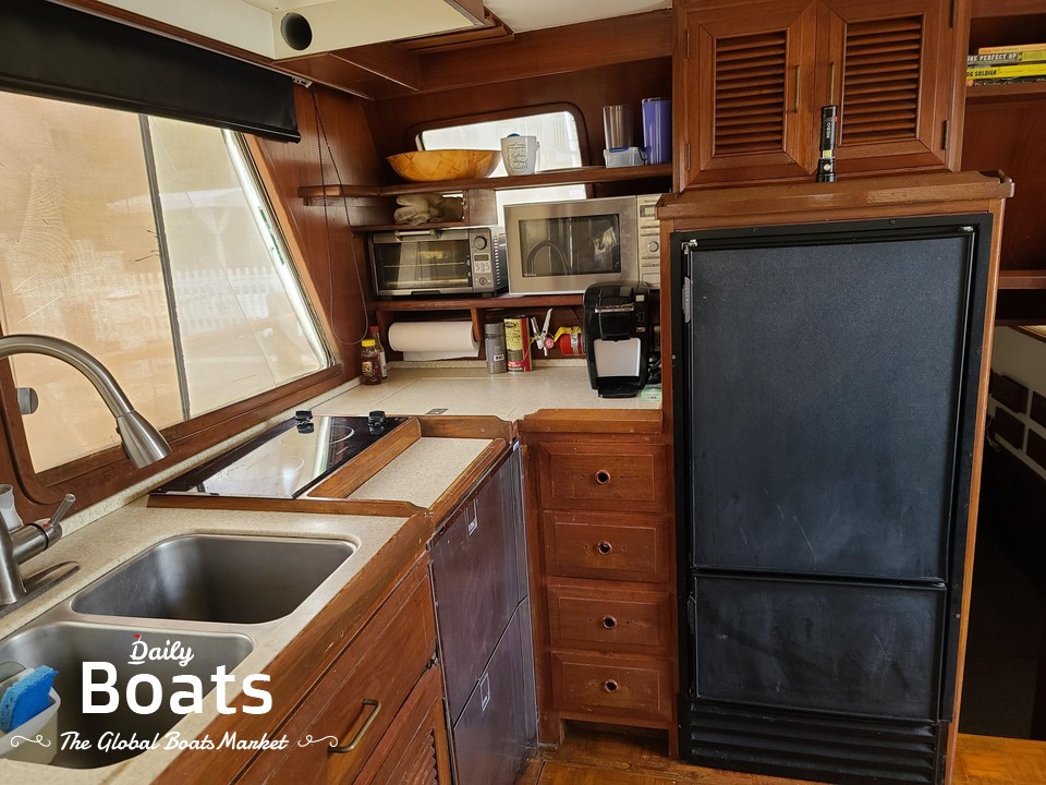 1982 Ocean Alexander 40 for sale. View price, photos and Buy 1982 Ocean ...