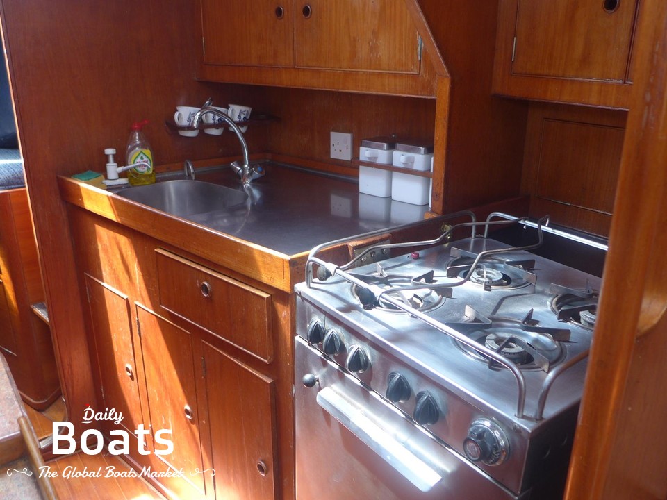 1980 Nicholson 48 for sale. View price, photos and Buy 1980 Nicholson ...