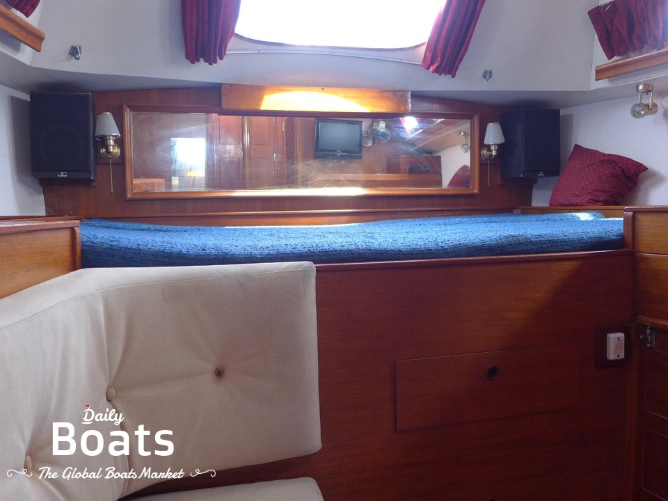 1980 Nicholson 48 for sale. View price, photos and Buy 1980 Nicholson ...