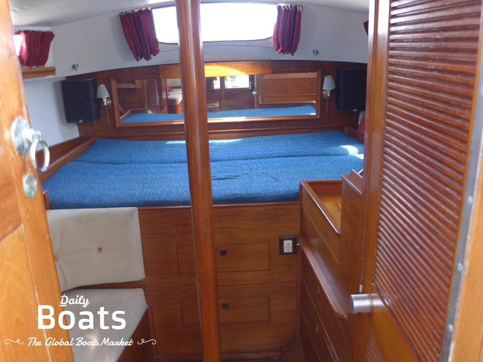 1980 Nicholson 48 for sale. View price, photos and Buy 1980 Nicholson ...