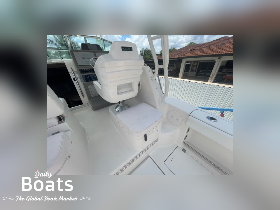 2019 Robalo 305 for sale. View price, photos and Buy 2019 Robalo 305 ...