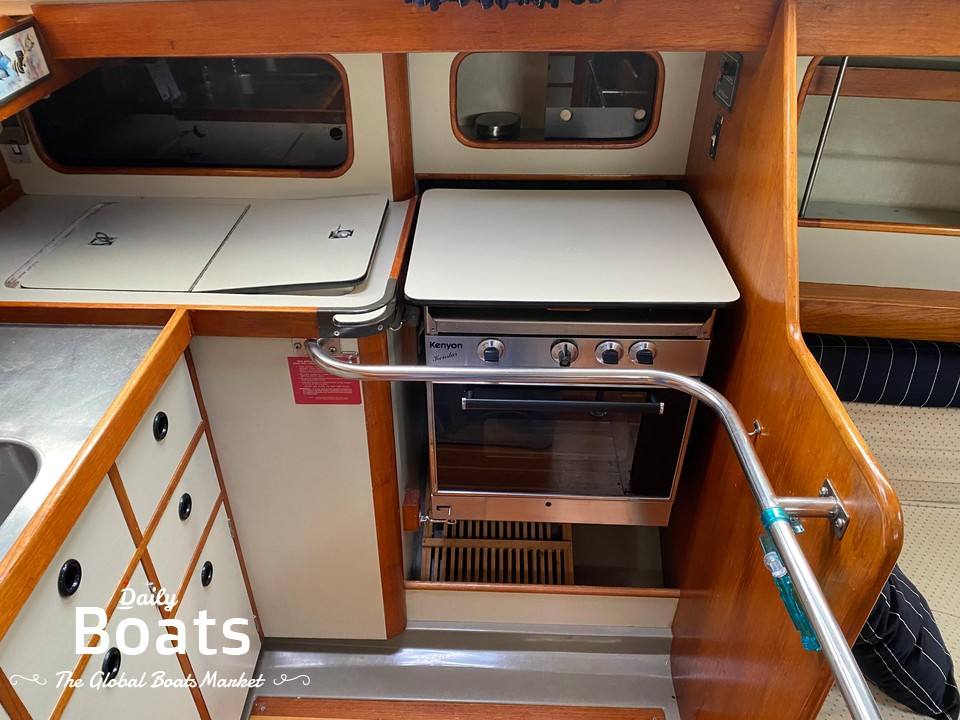 1980 C&C Landfall 38 for sale. View price, photos and Buy 1980 C&C ...