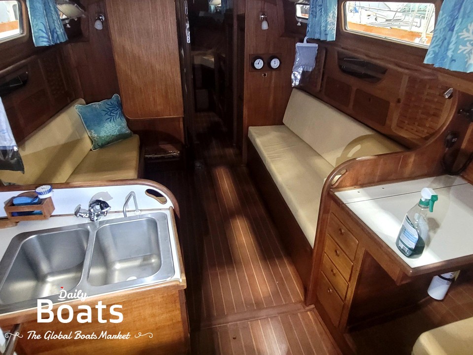 1982 Sabre 38 Mk I Sloop for sale. View price, photos and Buy 1982 ...