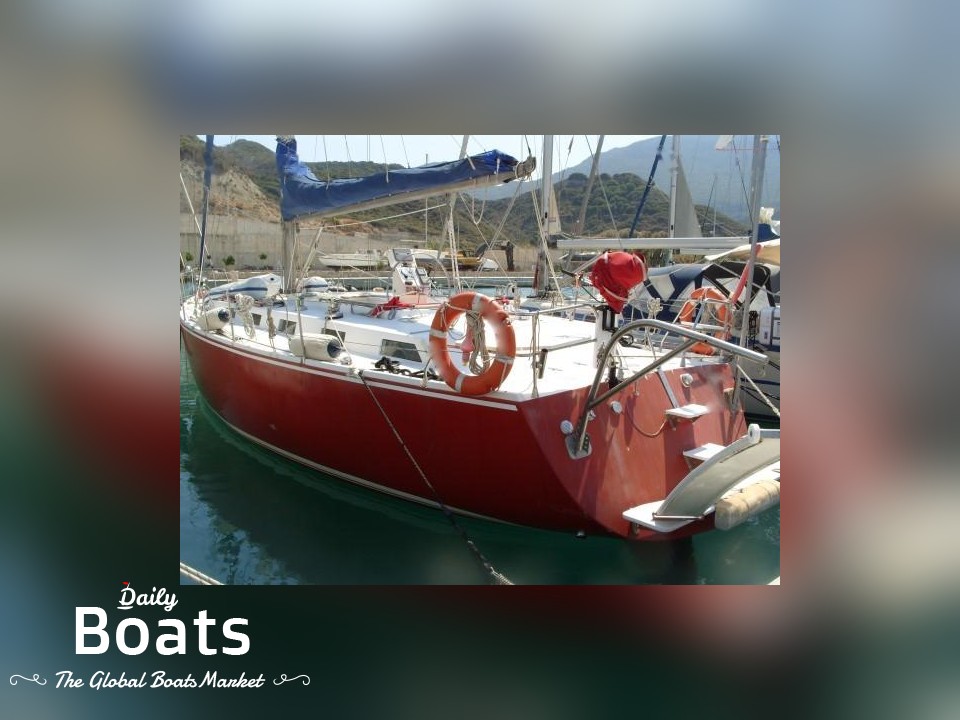 Center cockpit sailboats Bruce Roberts 43 for sale - Daily Boats