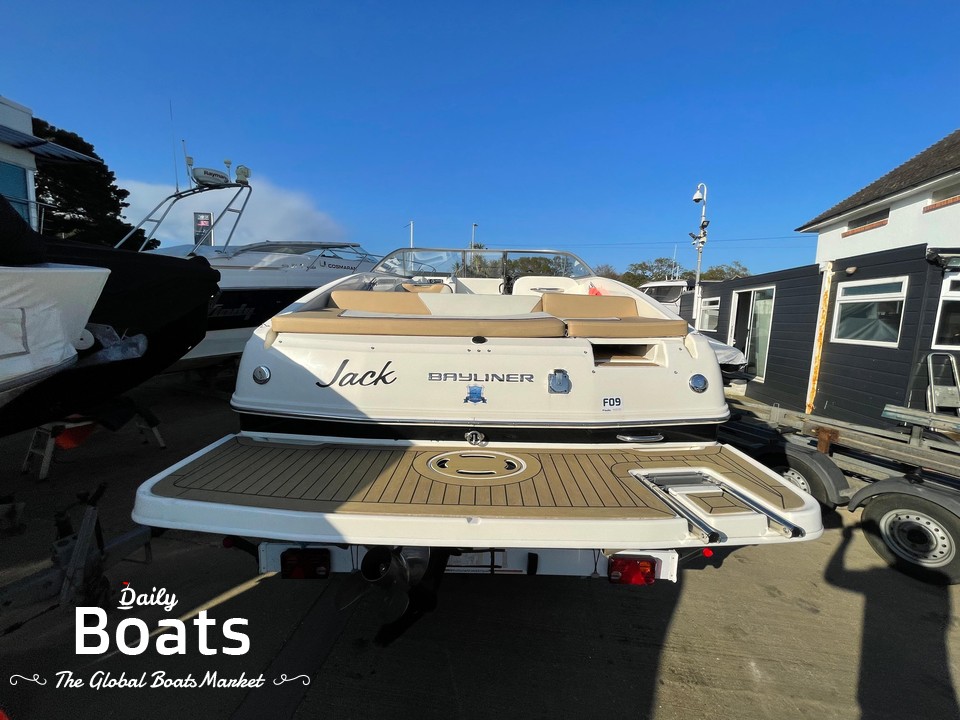 2017 Bayliner 742 Cu for sale. View price, photos and Buy 2017 Bayliner ...