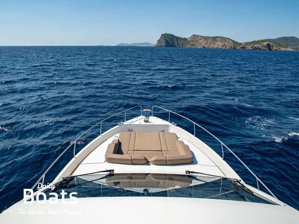 2022 Sealine F530 for sale. View price, photos and Buy 2022 Sealine ...