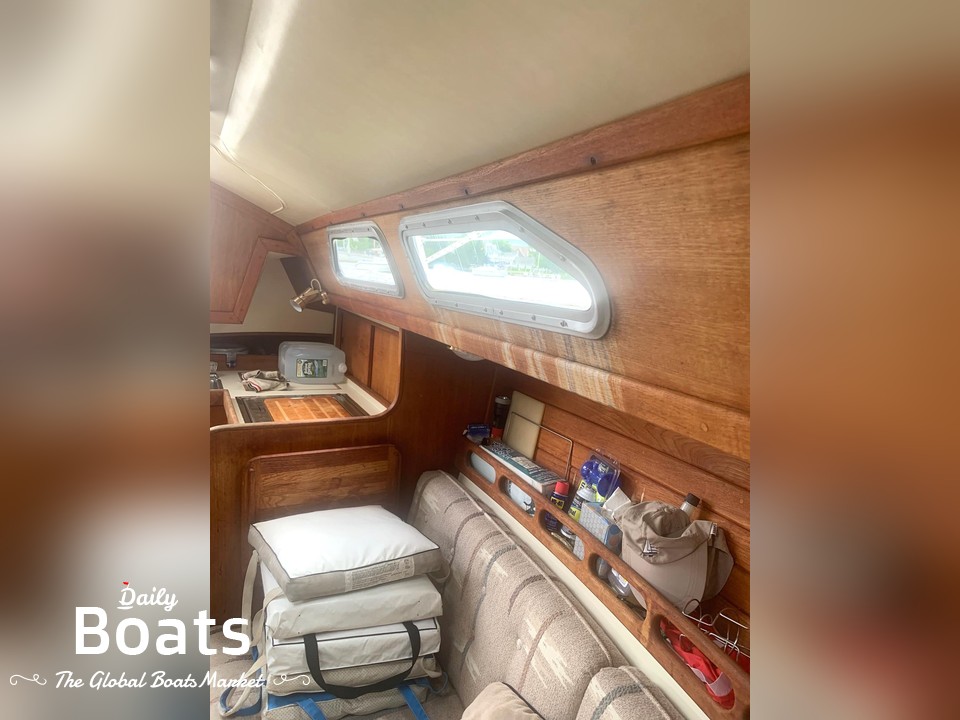 1987 Ericson 28+ for sale. View price, photos and Buy 1987 Ericson 28 ...