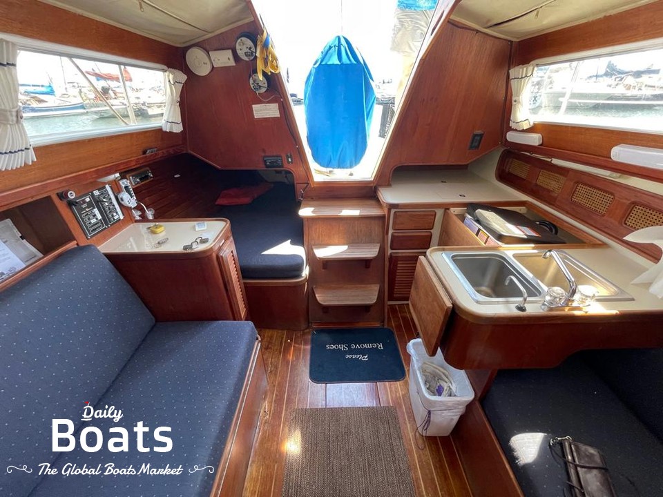 1983 Islander Bahama 30 Mkii for sale. View price, photos and Buy 1983 ...