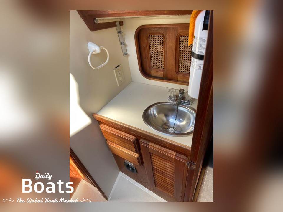 1983 Islander Bahama 30 Mkii for sale. View price, photos and Buy 1983 ...