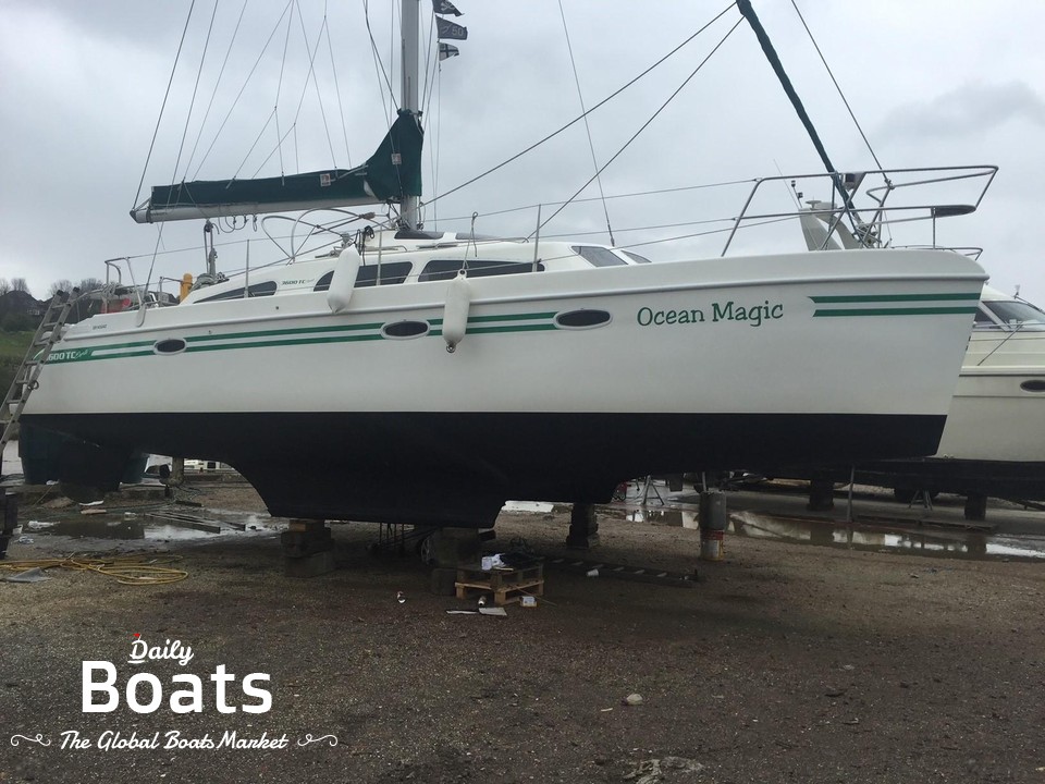 2012 Prout Esprit 36 for sale. View price, photos and Buy 2012 Prout ...