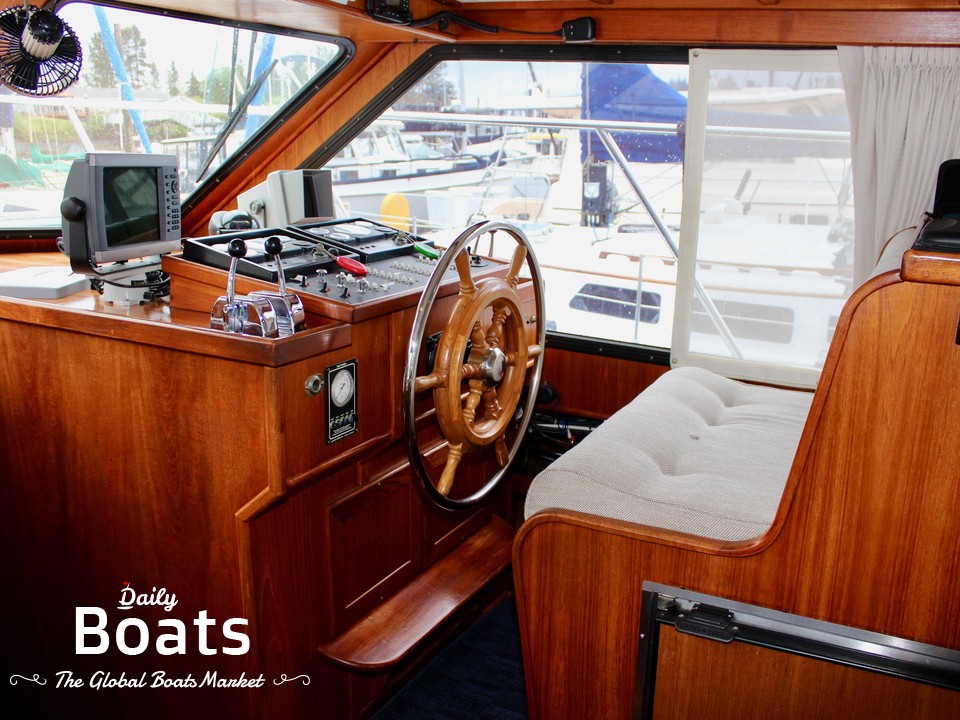 1993 Gulf Commander 40 for sale. View price, photos and Buy 1993 Gulf ...