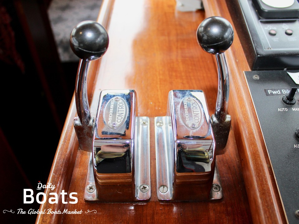 1993 Gulf Commander 40 for sale. View price, photos and Buy 1993 Gulf ...