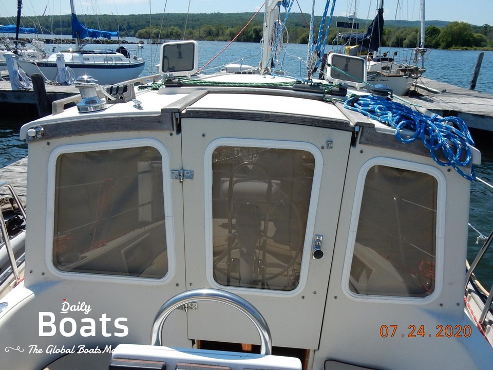 1994 Pacific Seacraft 32 Pilothouse for sale. View price, photos and ...