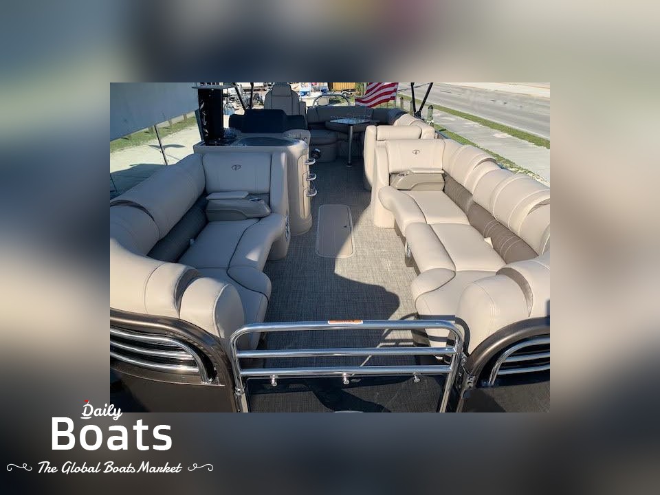 2020 Tahoe Pontoon 2785 for sale. View price, photos and Buy 2020 Tahoe ...
