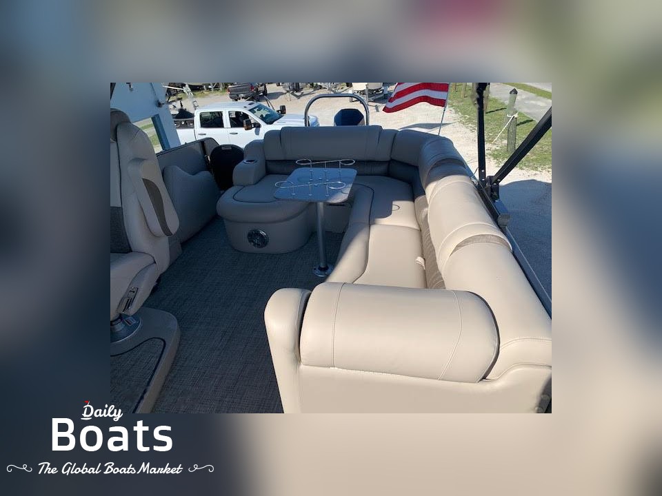 2020 Tahoe Pontoon 2785 for sale. View price, photos and Buy 2020 Tahoe ...