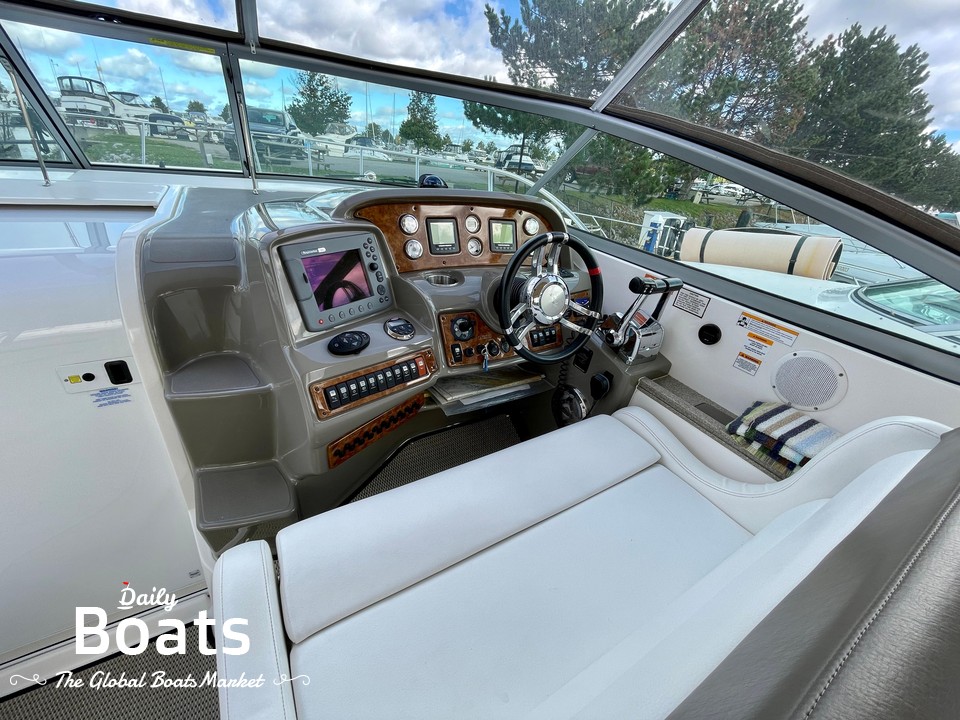 2009 Rinker 360 Express Cruiser for sale. View price, photos and Buy ...