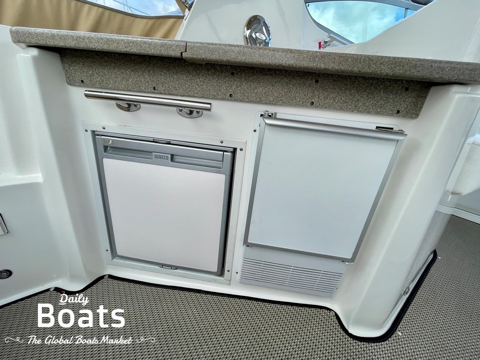 2009 Rinker 360 Express Cruiser for sale. View price, photos and Buy ...