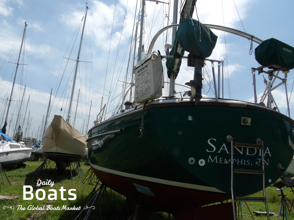 1981 Pearson 365 for sale. View price, photos and Buy 1981 Pearson 365 ...