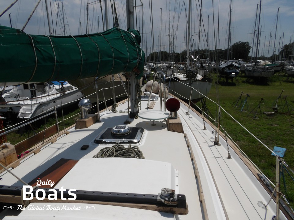 1981 Pearson 365 for sale. View price, photos and Buy 1981 Pearson 365 ...