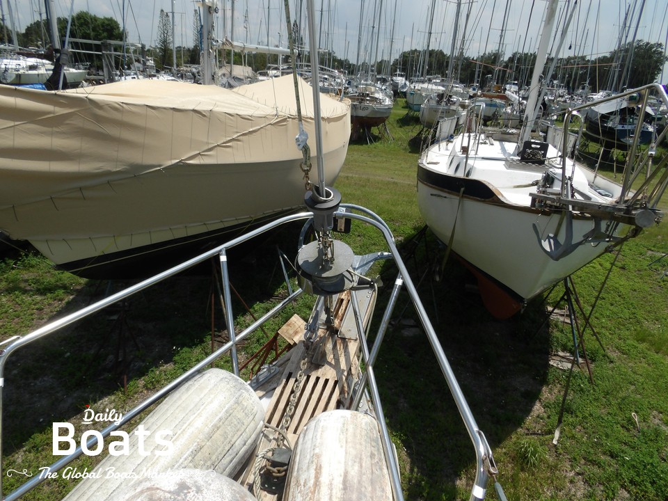 1981 Pearson 365 for sale. View price, photos and Buy 1981 Pearson 365 ...