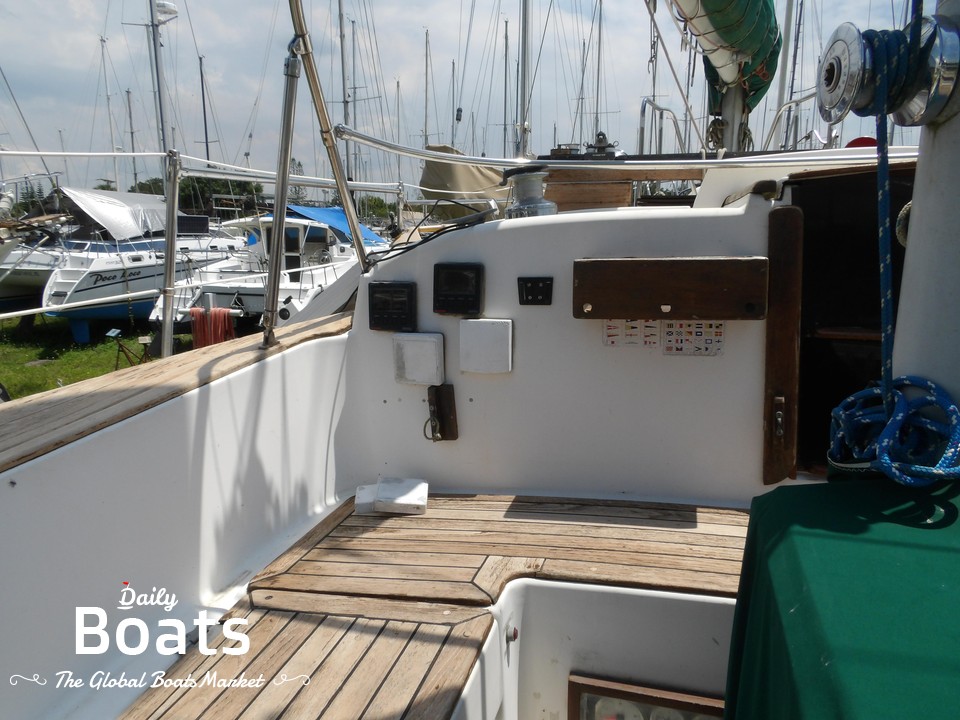 1981 Pearson 365 for sale. View price, photos and Buy 1981 Pearson 365 ...