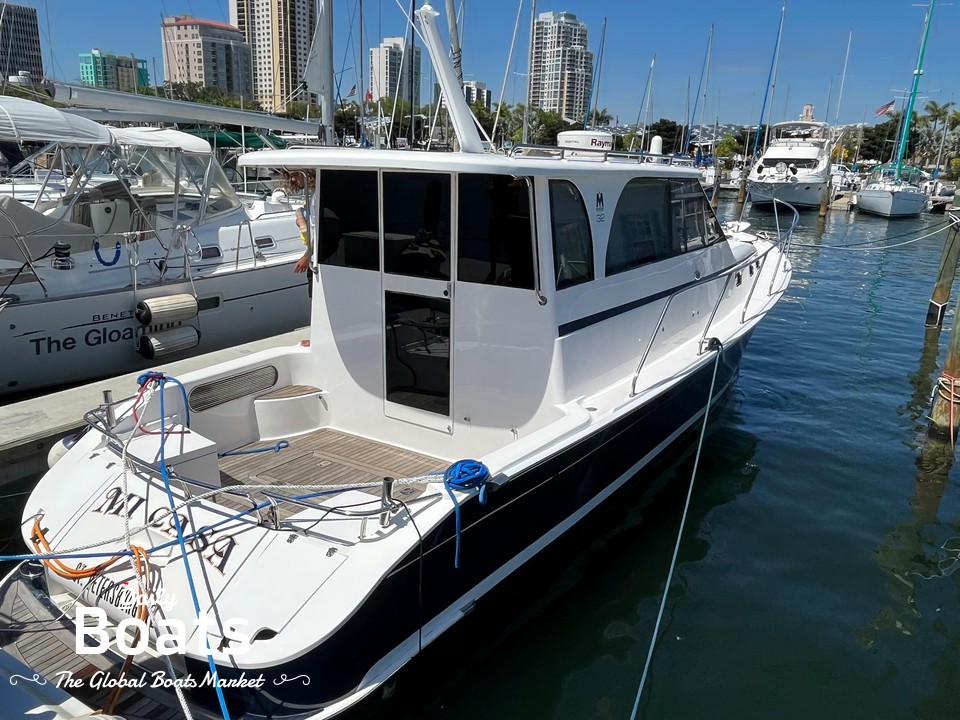 2014 Marlow-Hunter Pilot 32 for sale. View price, photos and Buy 2014 ...