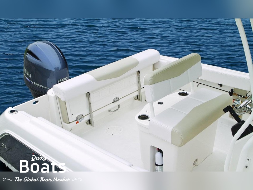 2021 Robalo R222 Centre Console for sale. View price, photos and Buy ...