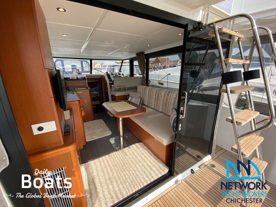 2017 Beneteau Swift Trawler 30 for sale. View price, photos and Buy ...