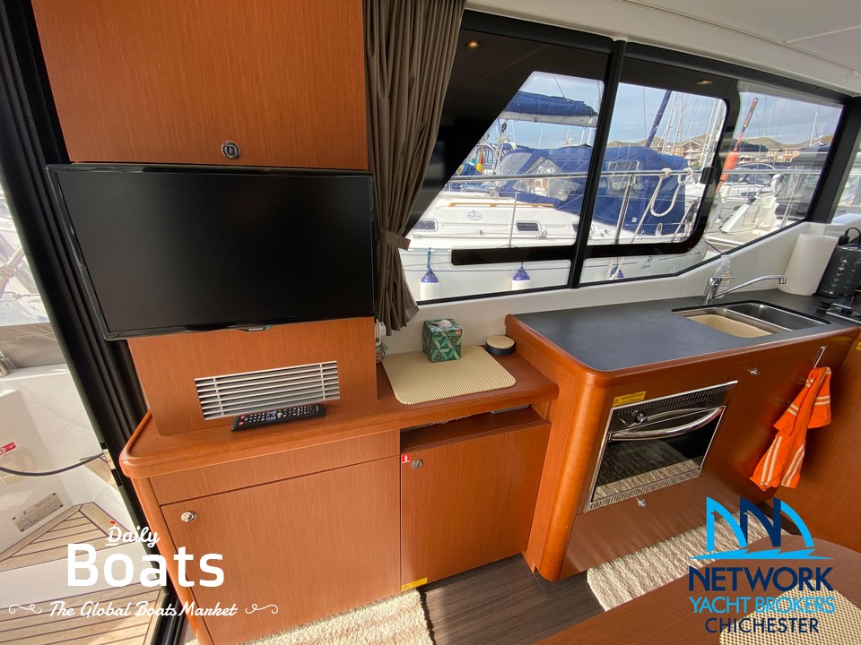 2017 Beneteau Swift Trawler 30 for sale. View price, photos and Buy ...