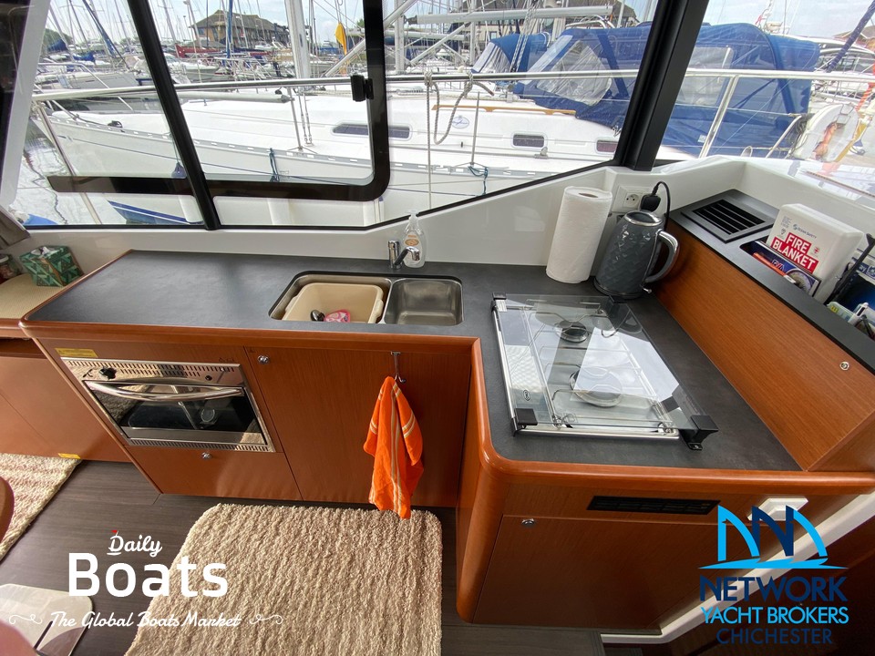 2017 Beneteau Swift Trawler 30 for sale. View price, photos and Buy ...