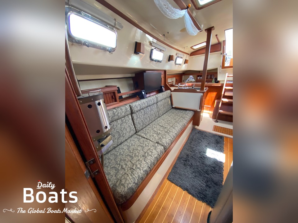 1998 Island Packet 320 for sale. View price, photos and Buy 1998 Island ...