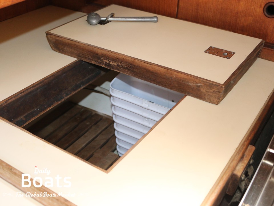 1977 Kelly Peterson Cutter 44 for sale. View price, photos and Buy 1977 ...