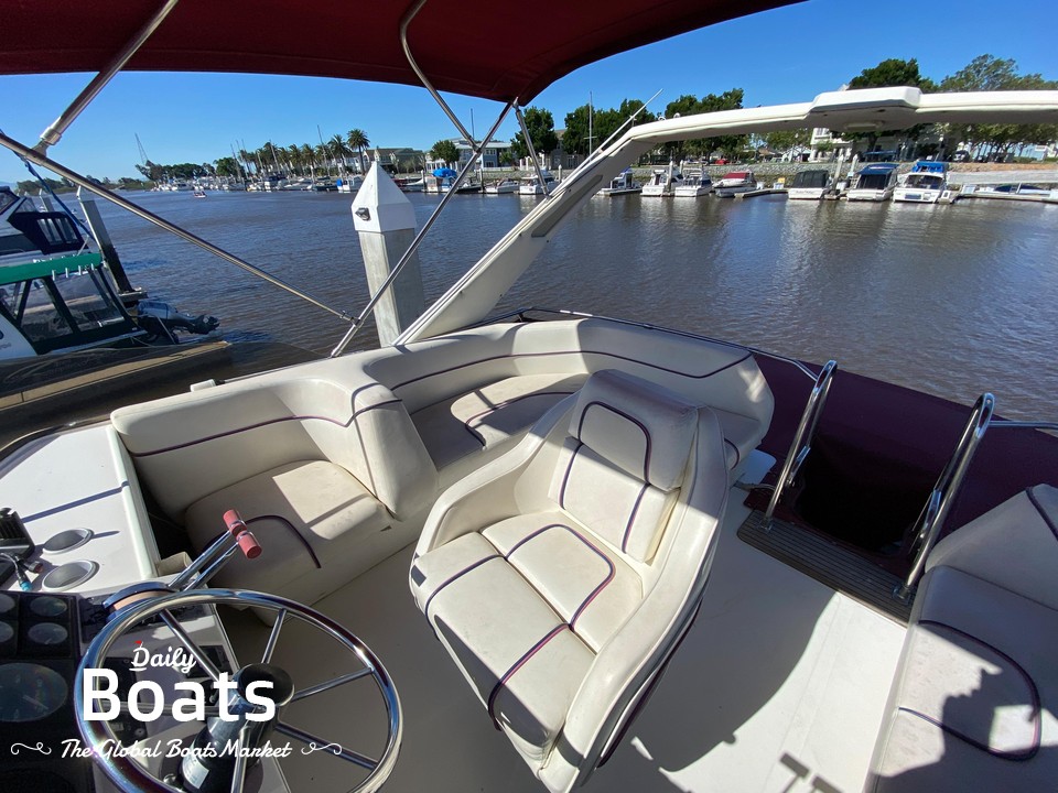 1989 Bayliner 3888 Motoryacht for sale. View price, photos and Buy 1989 ...